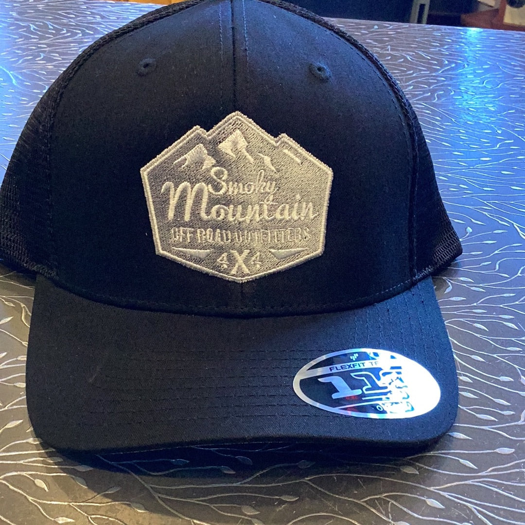 Richardson Logo (New) – Smoky Mountain Off Road Outfitters